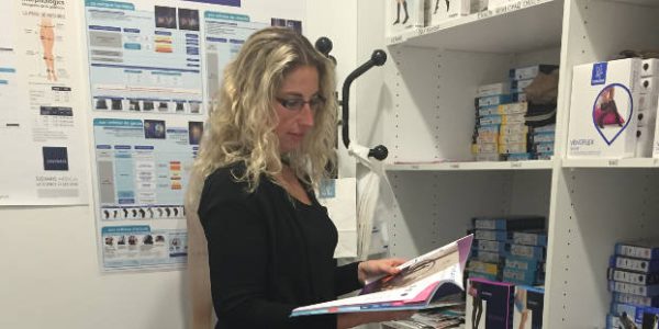 Pharma365 - Delphine Merlin conseille sur le bout des doigts